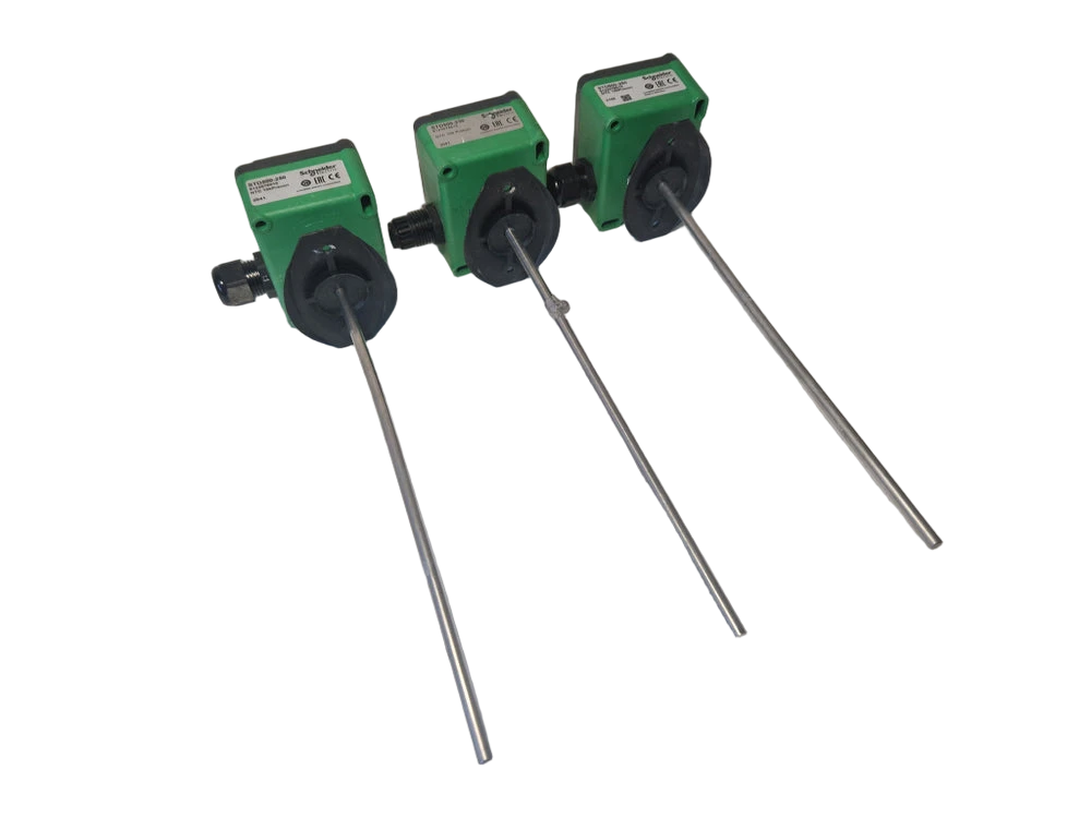 1x Schneider Electric STD500-250 STD Series temperature sensor