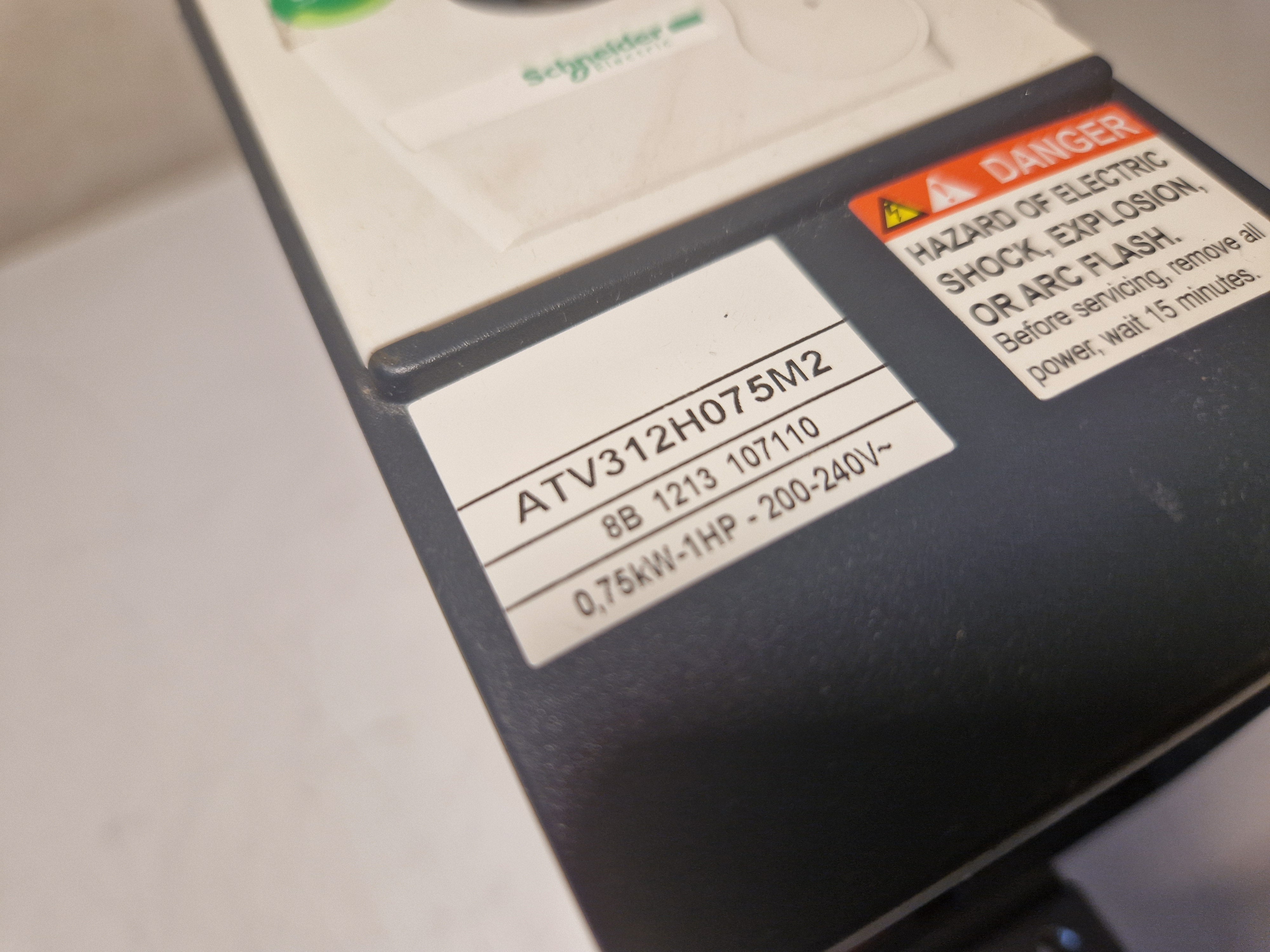 Schneider Electric Inverter ATV312H075M2 0.75KW