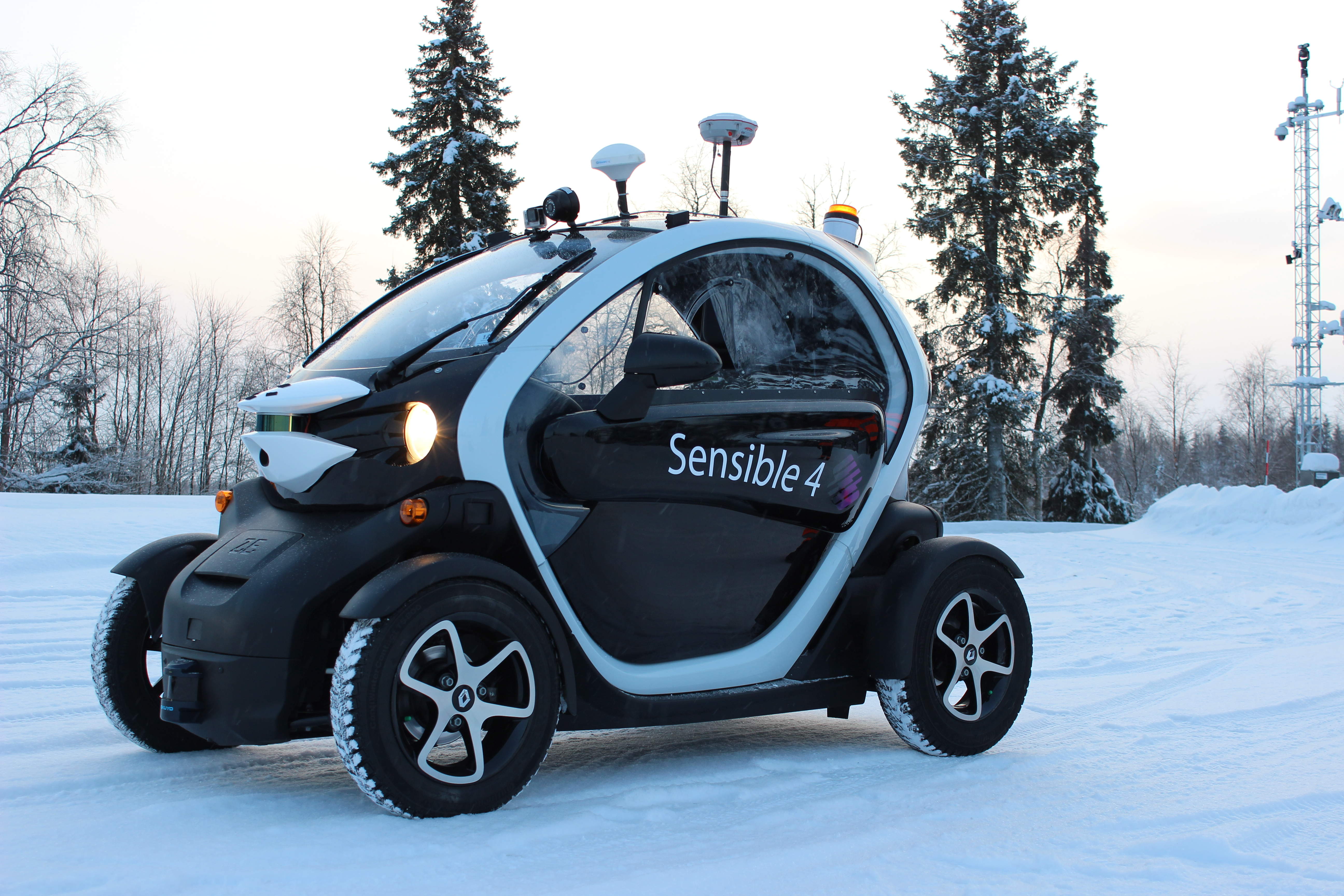 Remotely Controlled Renault Twizy L7e 2017 Electrical car - Autonomous
